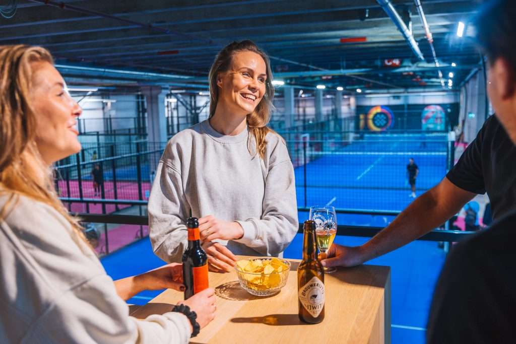 Padel NEXT - Indoor Padelbanen in Amsterdam