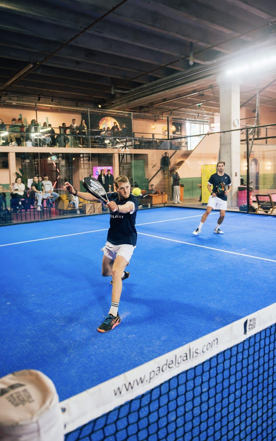 Padel NEXT - Indoor Padelbanen in Amsterdam